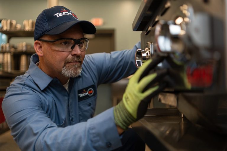 Commercial Cooking Equipment Repair Services | Tech24 commercial foodservice repair